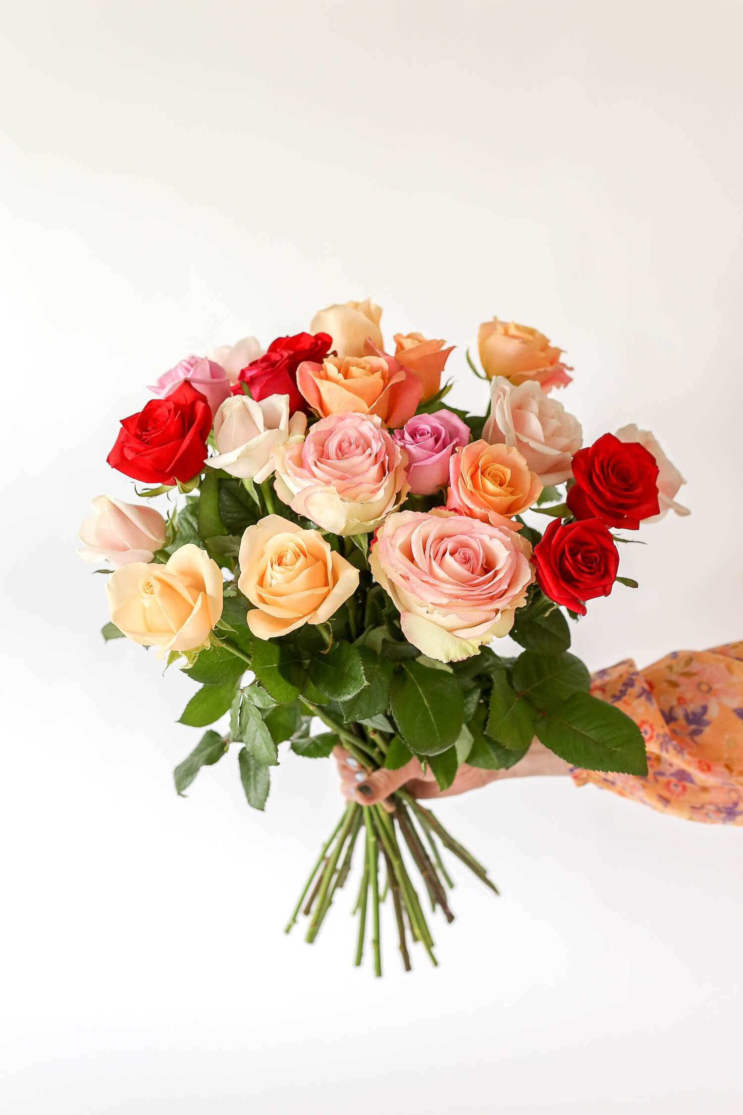 Ruusukimppu 20 kpl - Järvenpään Kukkatalo - Tutustu valikoimaamme